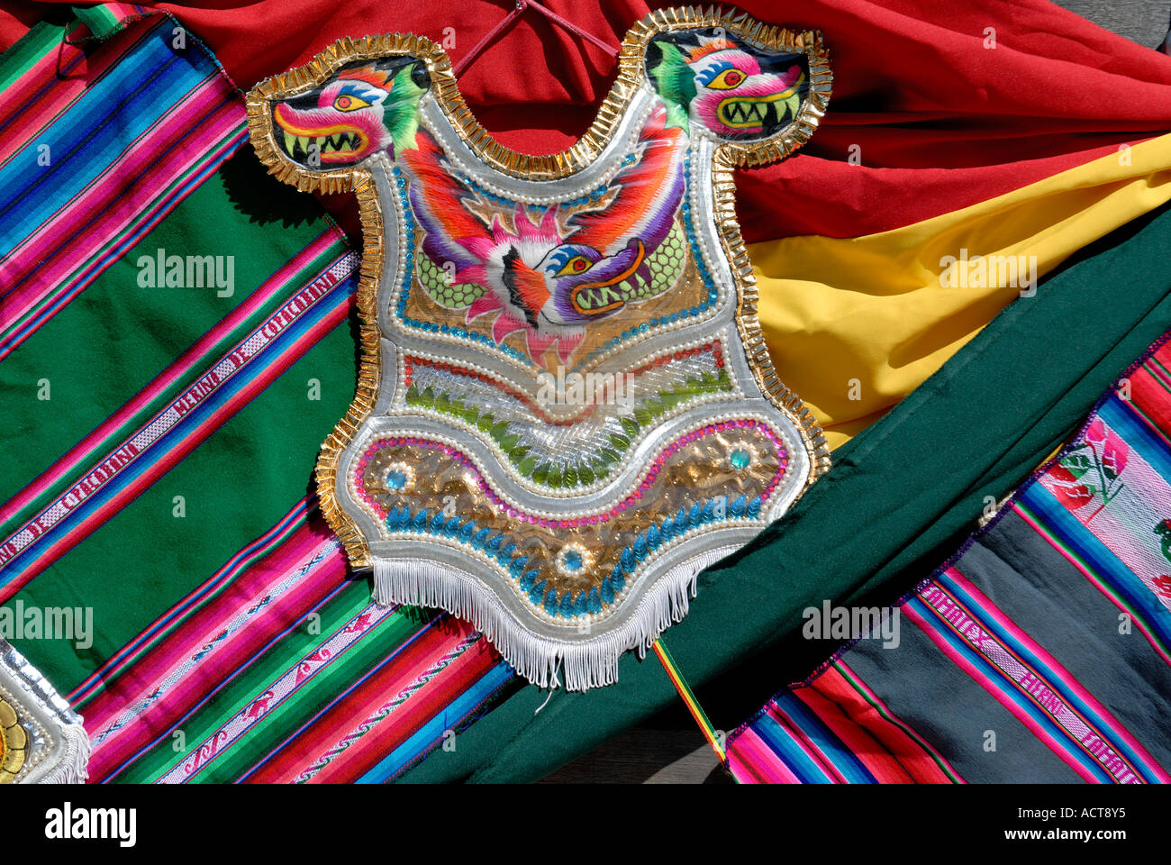 Bolivian textiles hi-res stock photography and images - Alamy