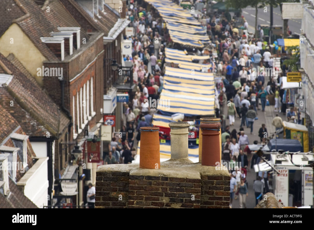 St albans market street hi-res stock photography and images - Alamy