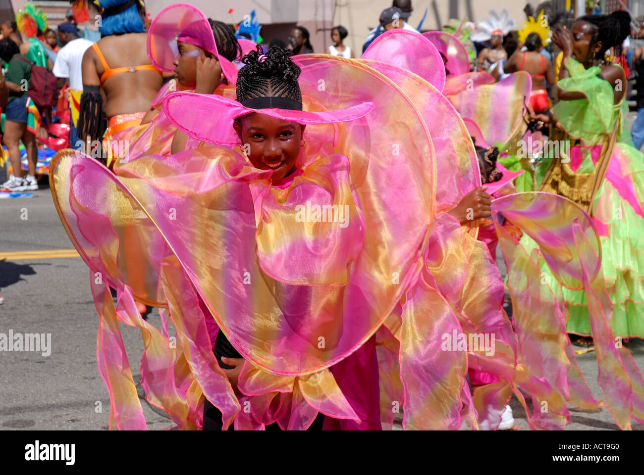 "Young girl in pink costume, ^Carnaval, San Francisco Stock Photo - Alamy