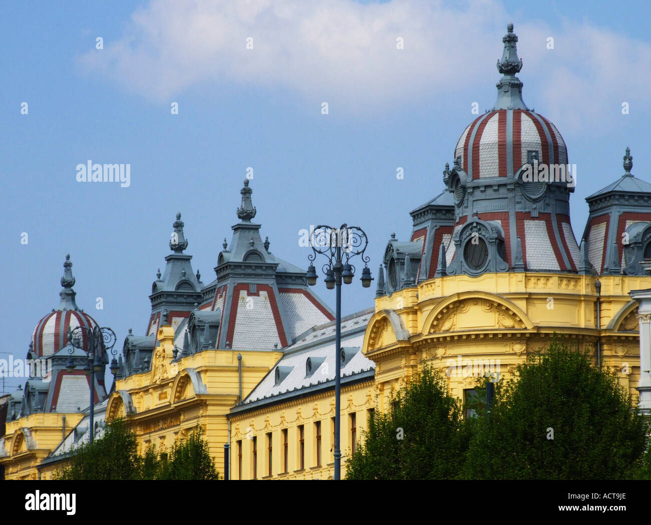 Train office hi-res stock photography and images - Alamy
