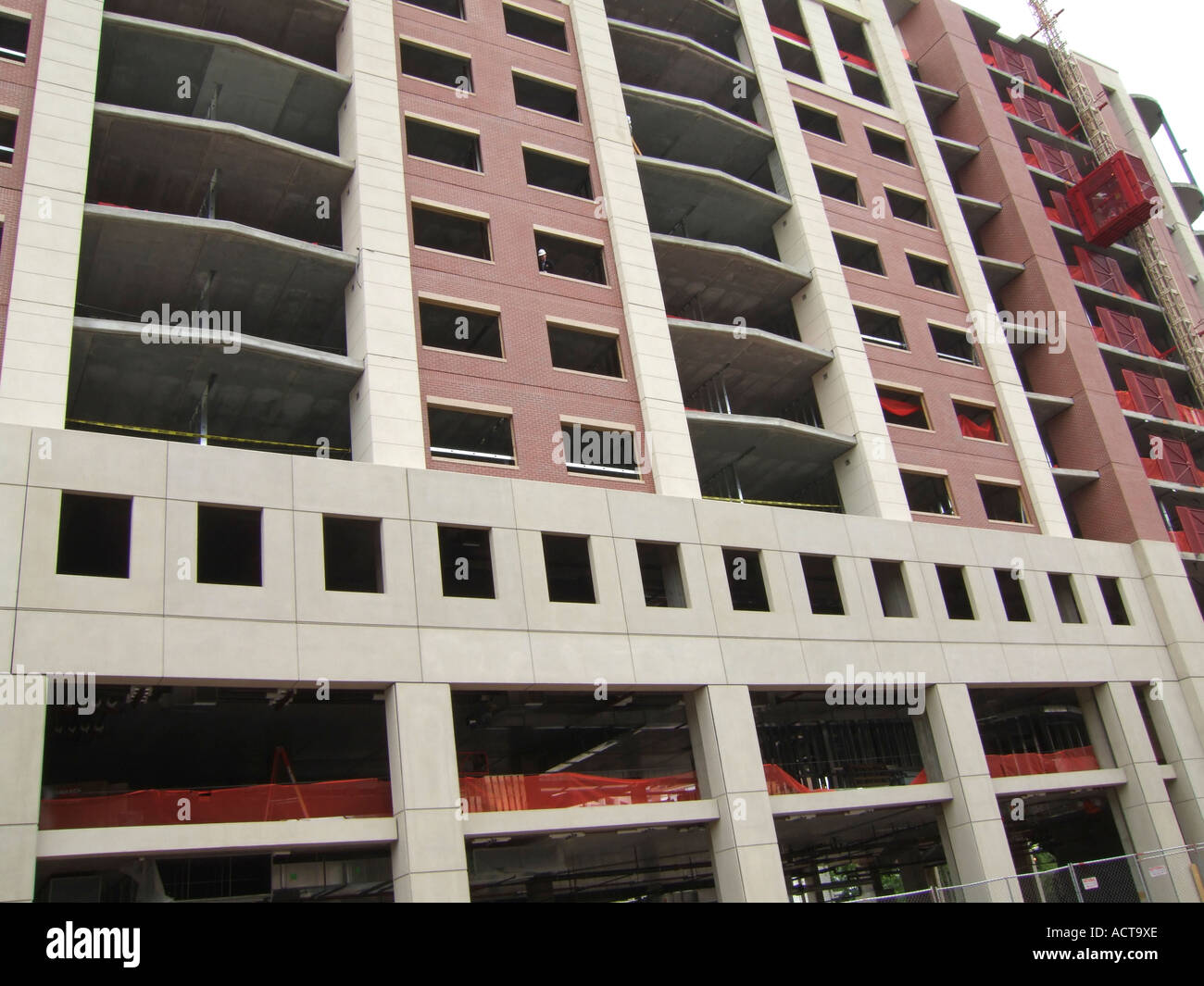 Building being constructed Stock Photo - Alamy