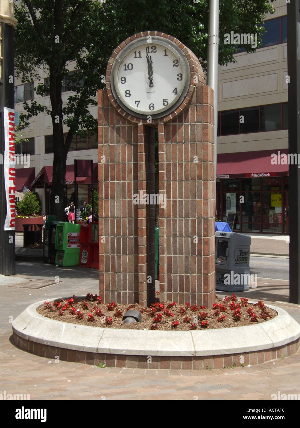 Clock on Street in New Brunswick, NJ Stock Photo - Alamy