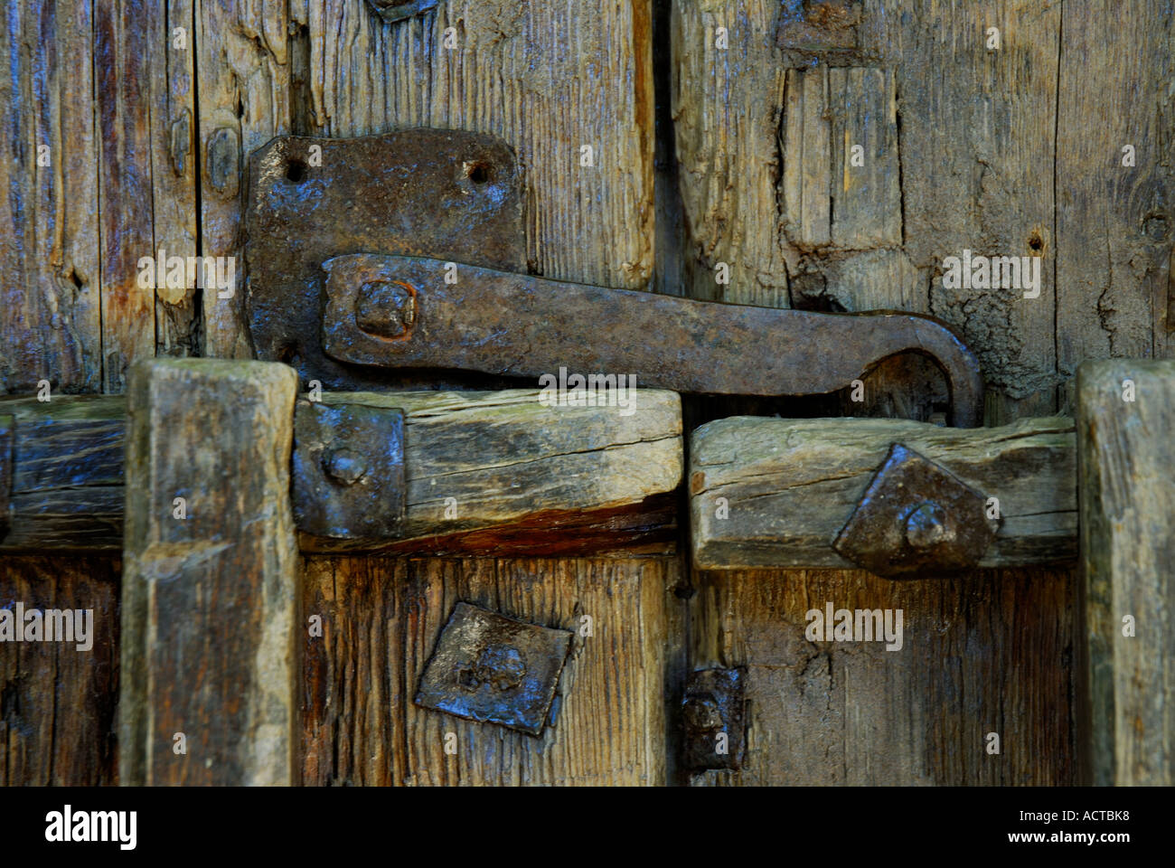 "^19th ^century ^Mexican wooden plank door, latch Stock Photo - Alamy