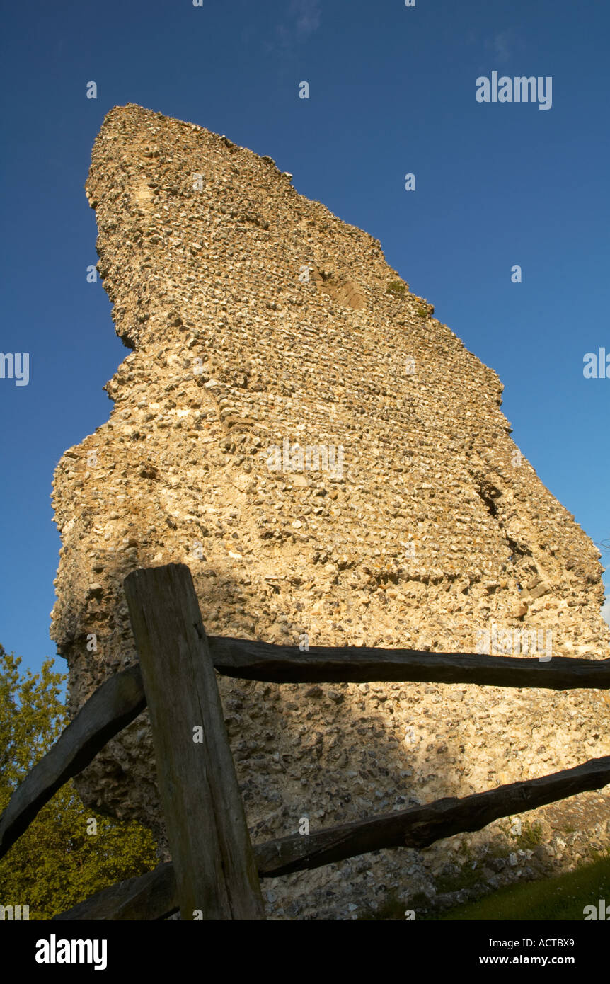Steyning norman castle hi-res stock photography and images - Alamy