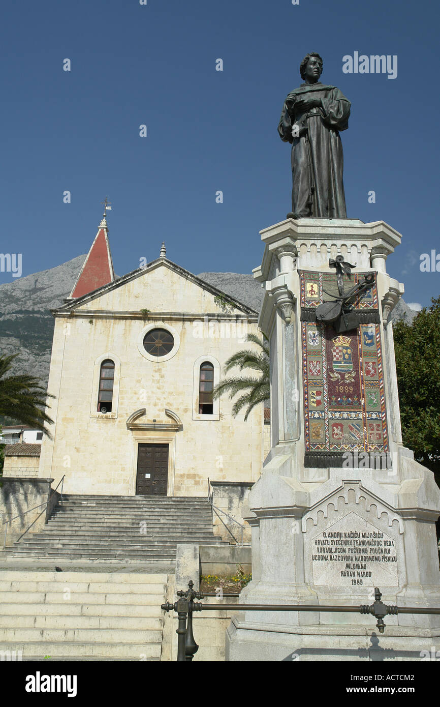 Makarska andrija kacic miosic statue hi-res stock photography and ...
