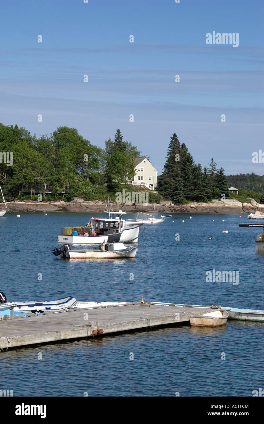 Round harbor hi-res stock photography and images - Alamy