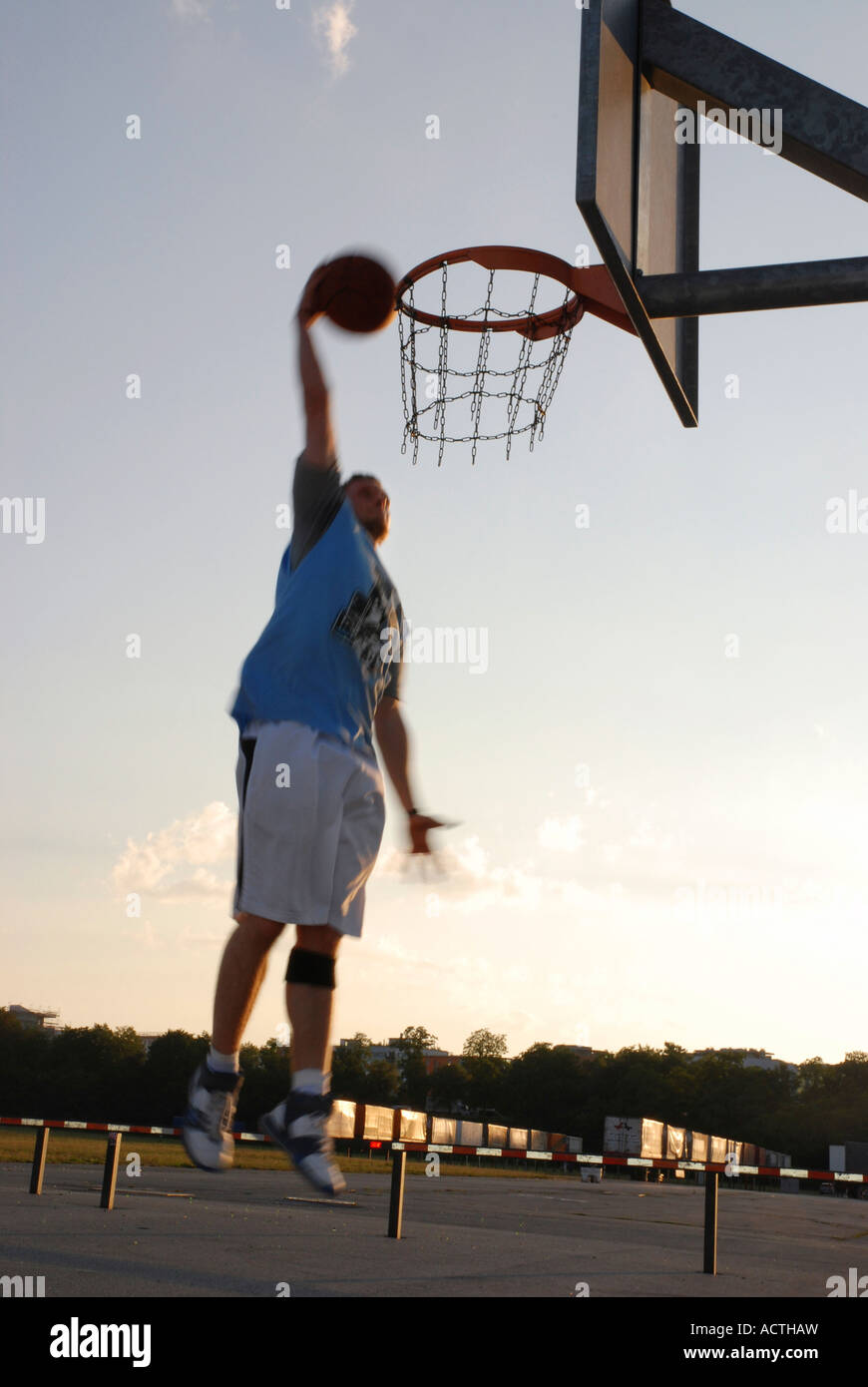 Young men playing basketball Stock Photo - Alamy Young men playing basketball Stock Photo - Alamy