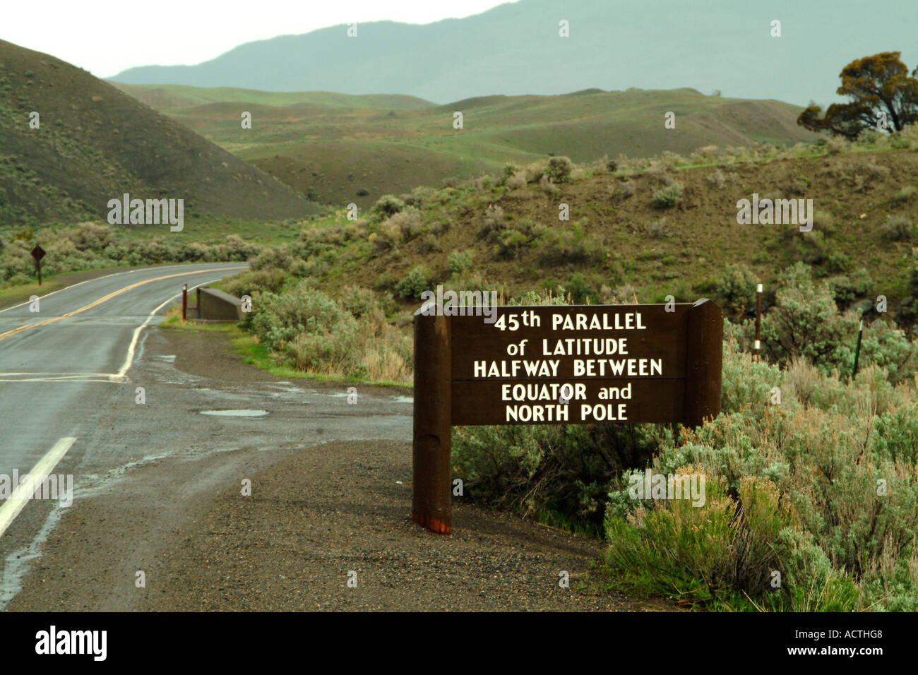 45th parallel hi-res stock photography and images - Alamy