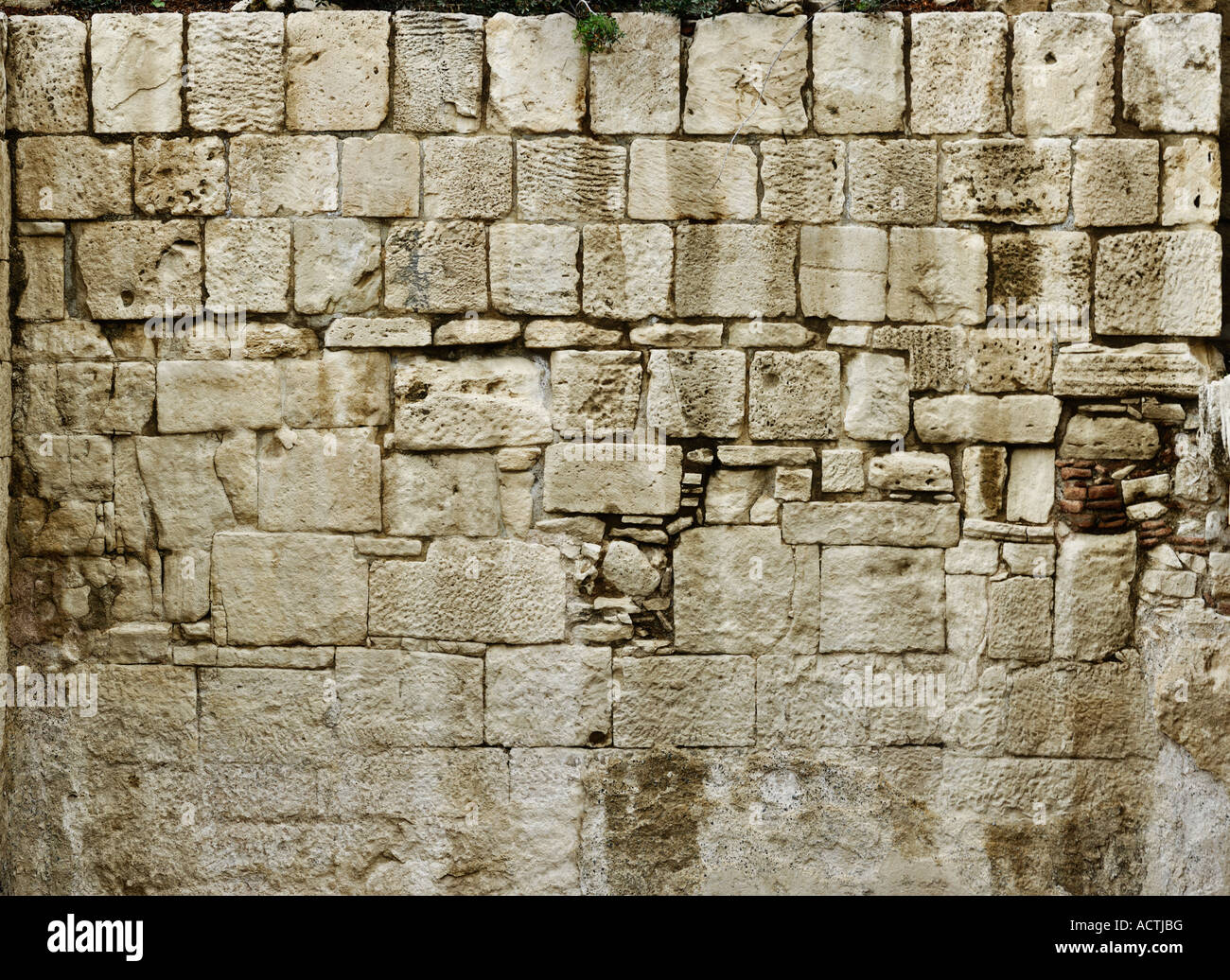 Ancient rustic stone wall Stock Photo - Alamy