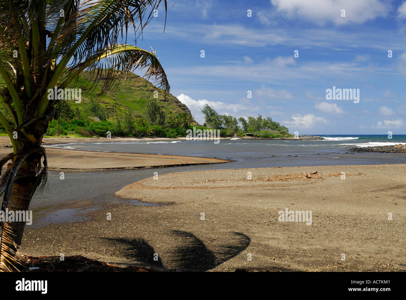 Halawa bay beach hi-res stock photography and images - Alamy