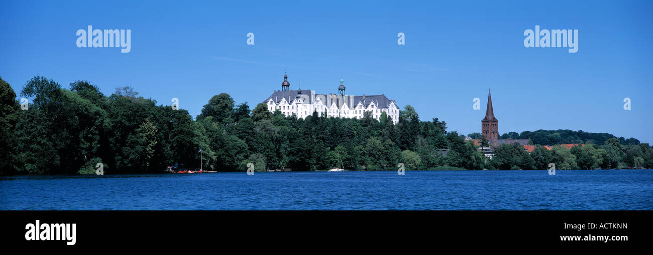 Plön castle and lake Plön, Schleswig-Holstein, Germany Stock Photo - Alamy