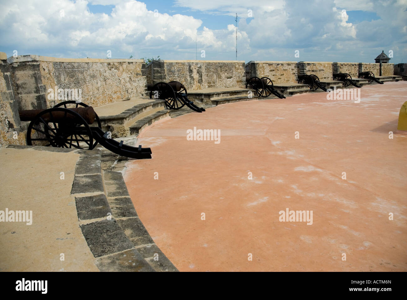 Mexican american war and cannon hi-res stock photography and images - Alamy