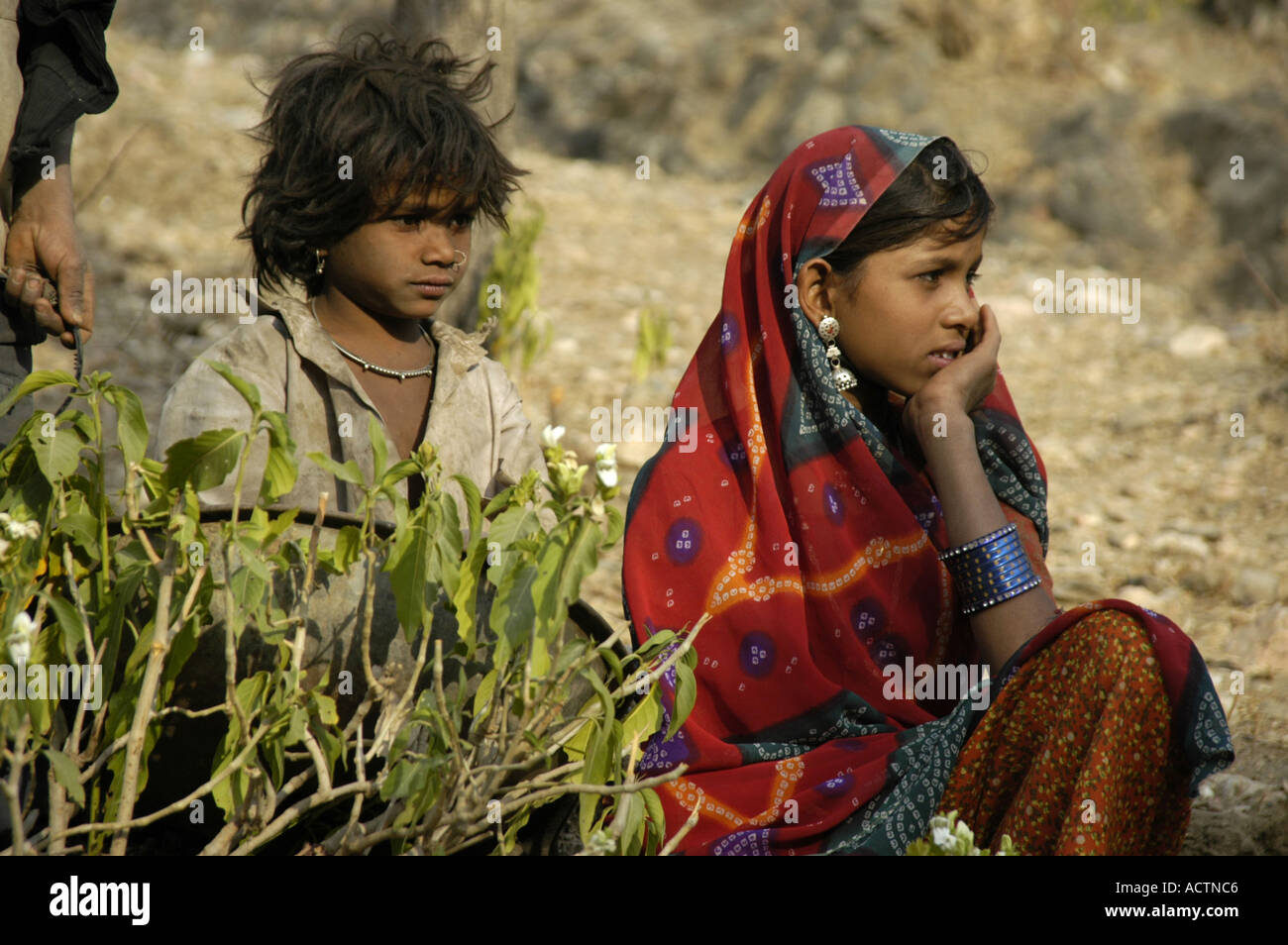 Wearing rags hi-res stock photography and images - Alamy