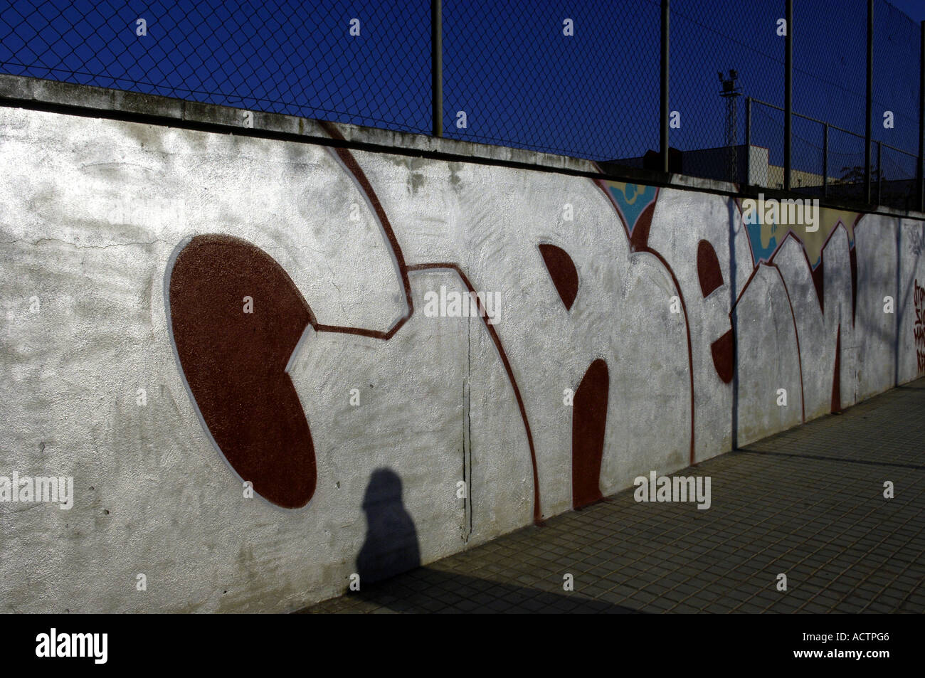 graffiti graf urban scrawl modern art art spraypaint anti social crime ...