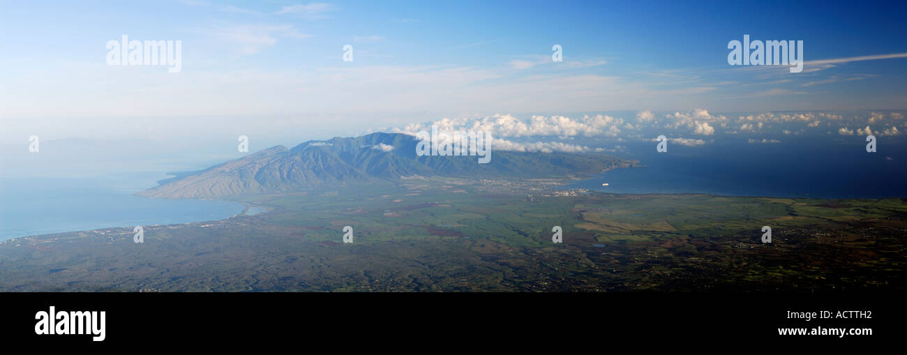 Maui isthmus hi-res stock photography and images - Alamy