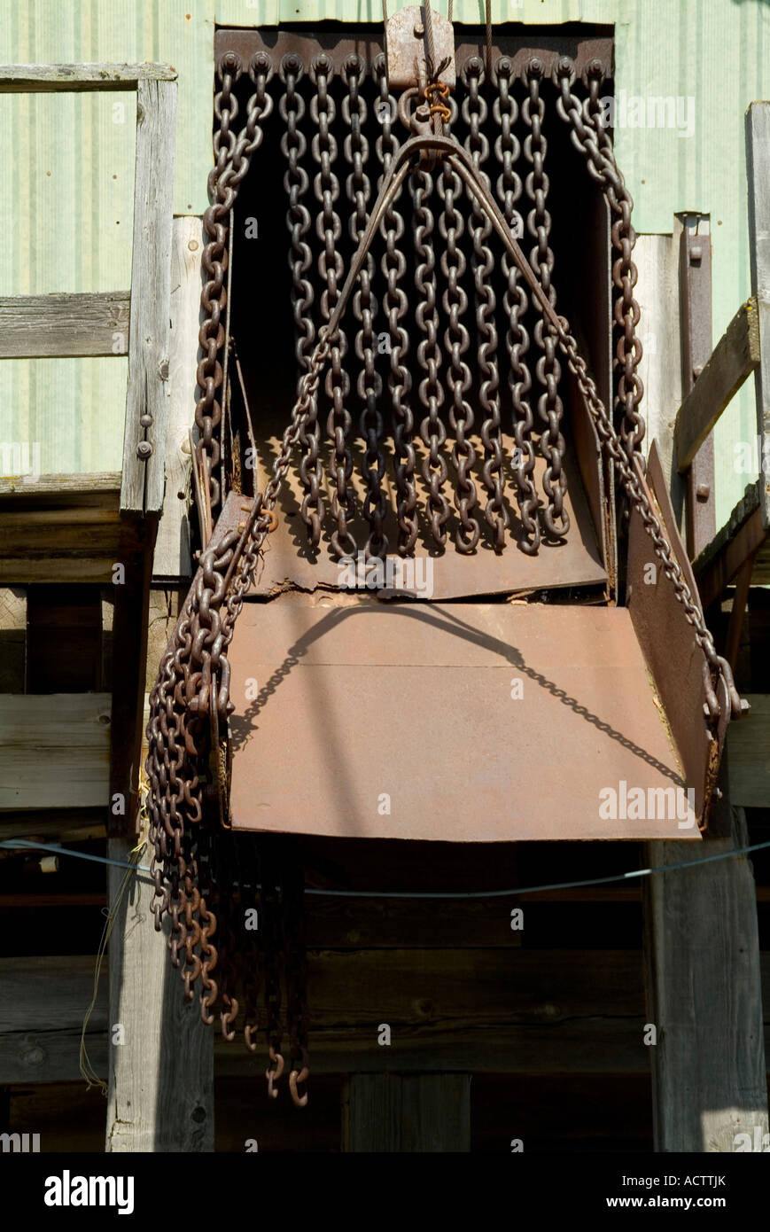 Mill chute hi-res stock photography and images - Alamy