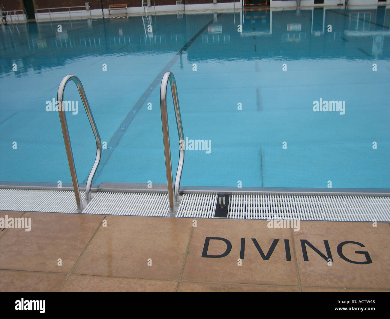 Diving sign at Hampstead Lido London UK Stock Photo - Alamy