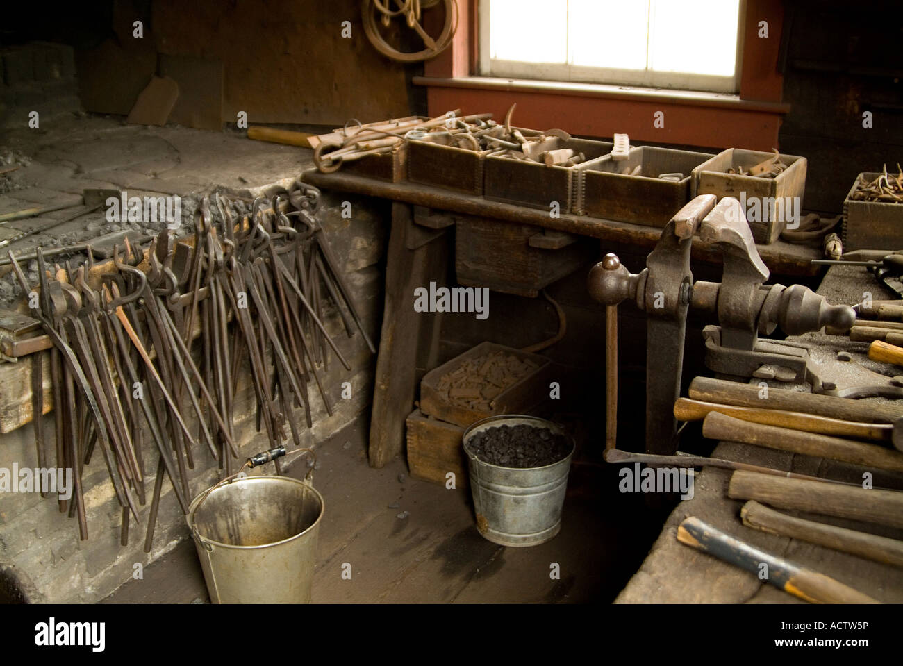 A WORKING BLACKSMITH'S WORKSHOP Stock Photo - Alamy