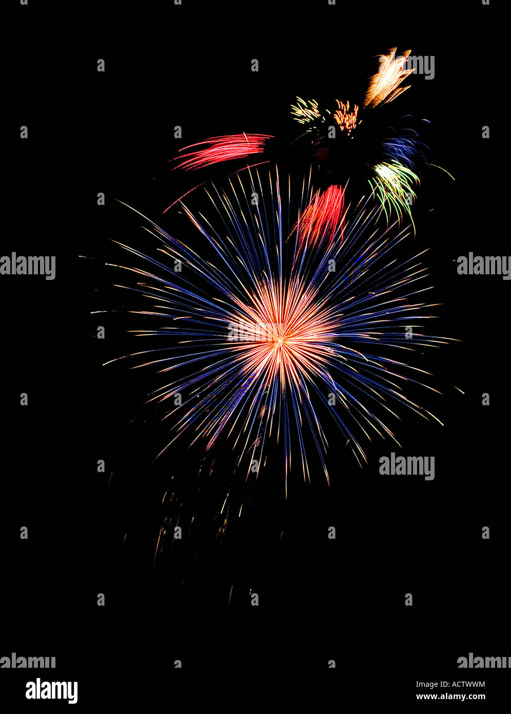 AN EXTRA-ORDINARY BURST OF FIREWORKS Stock Photo - Alamy