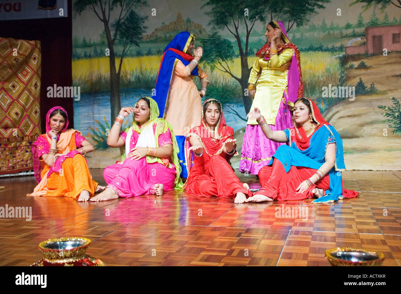 Bolian in gidha dance Stock Photo - Alamy