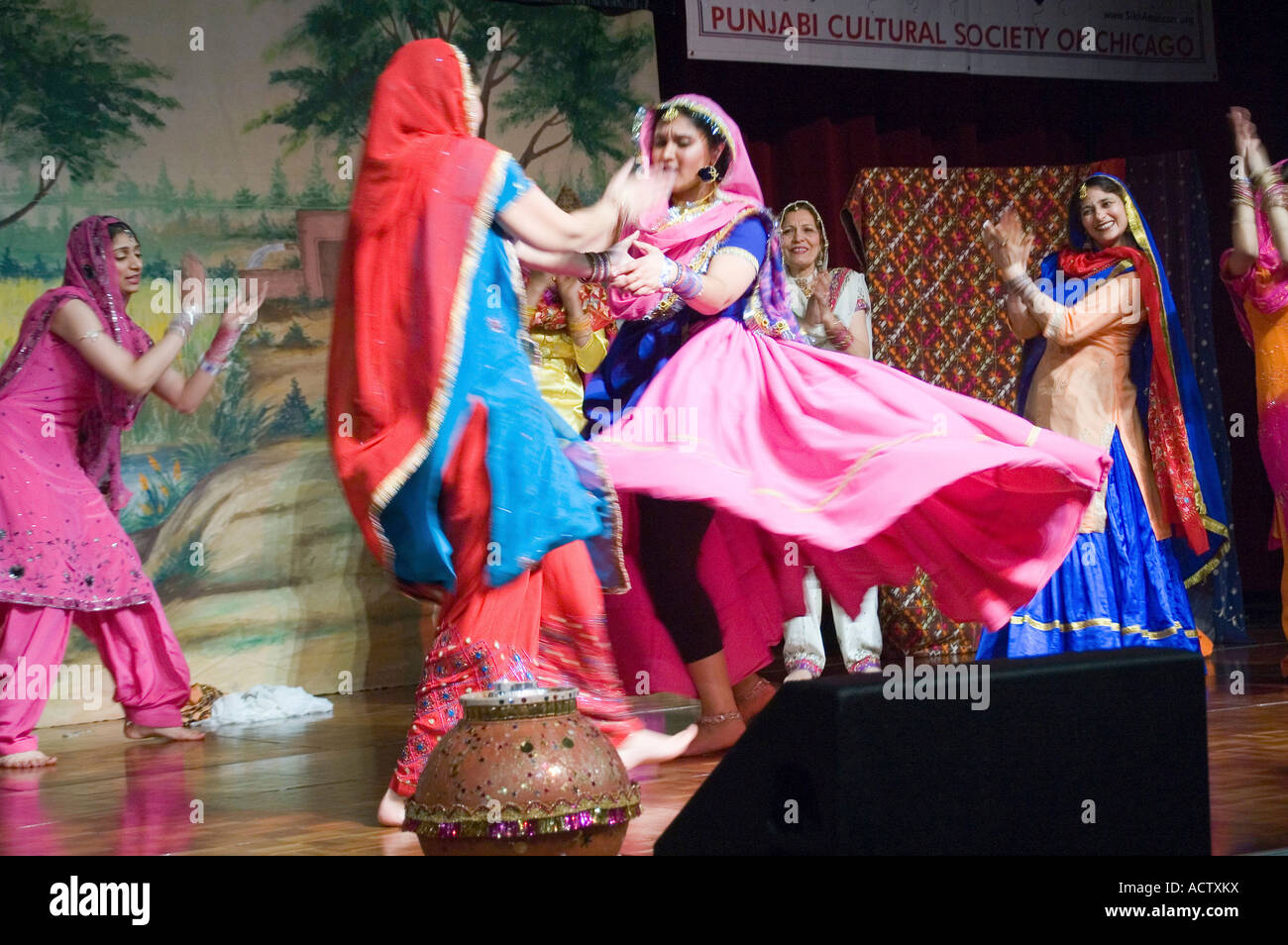 Gidha hi-res stock photography and images - Alamy