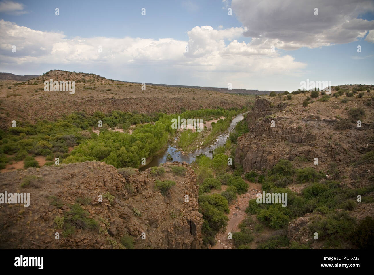 Sedona verde valley river hi-res stock photography and images - Alamy