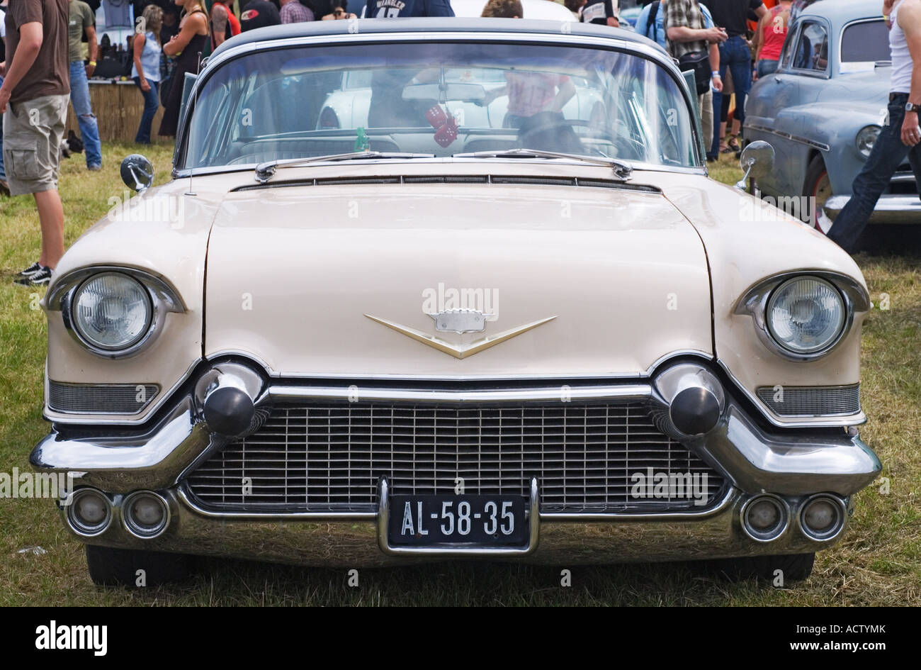 Bottrop Kustom Kulture 2007 Hot Rods Kustoms Cruisers Art at the ...