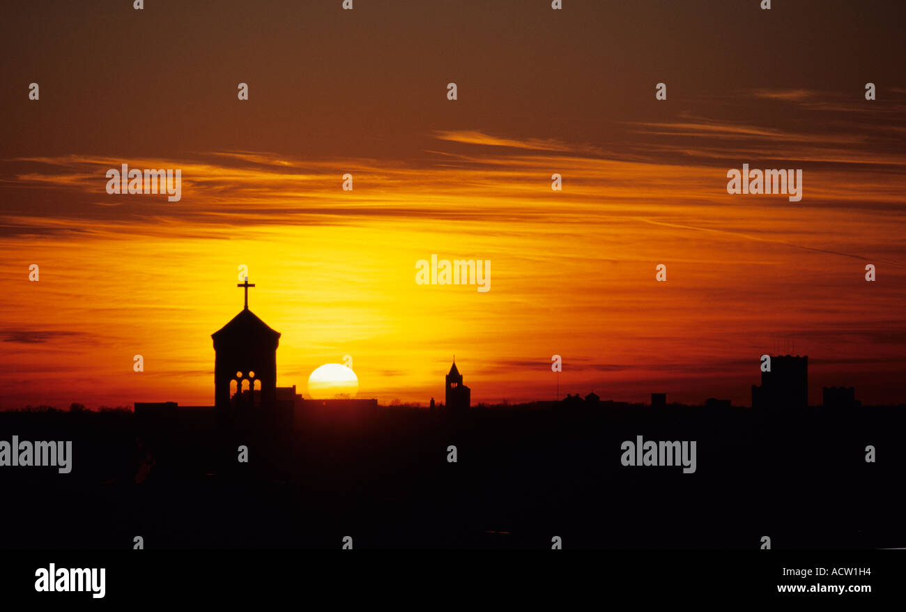 Behind church hi-res stock photography and images - Alamy