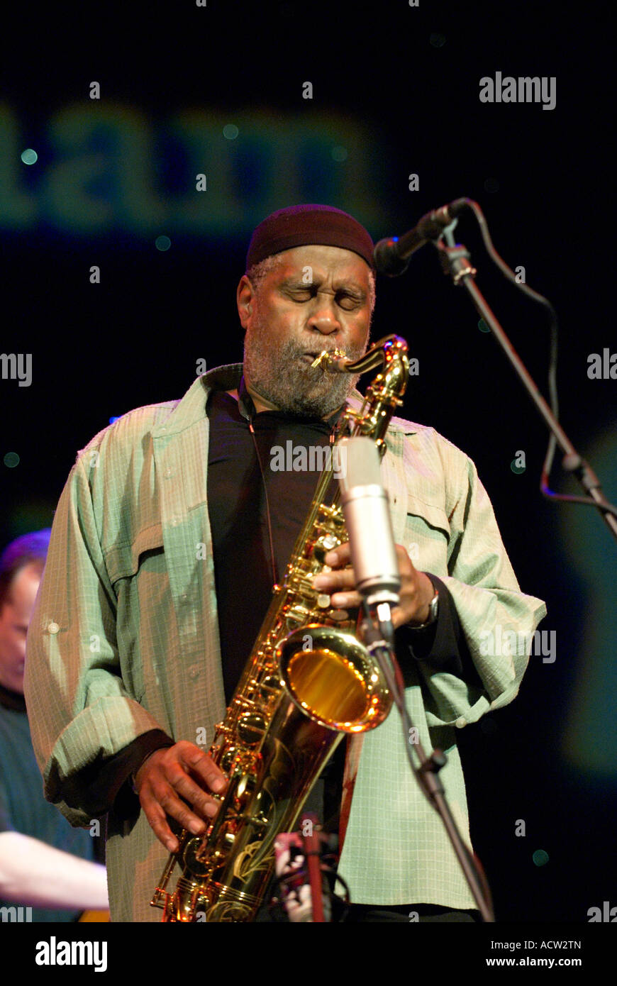 Bennie Maupin playing tenor saxophone Stock Photo - Alamy