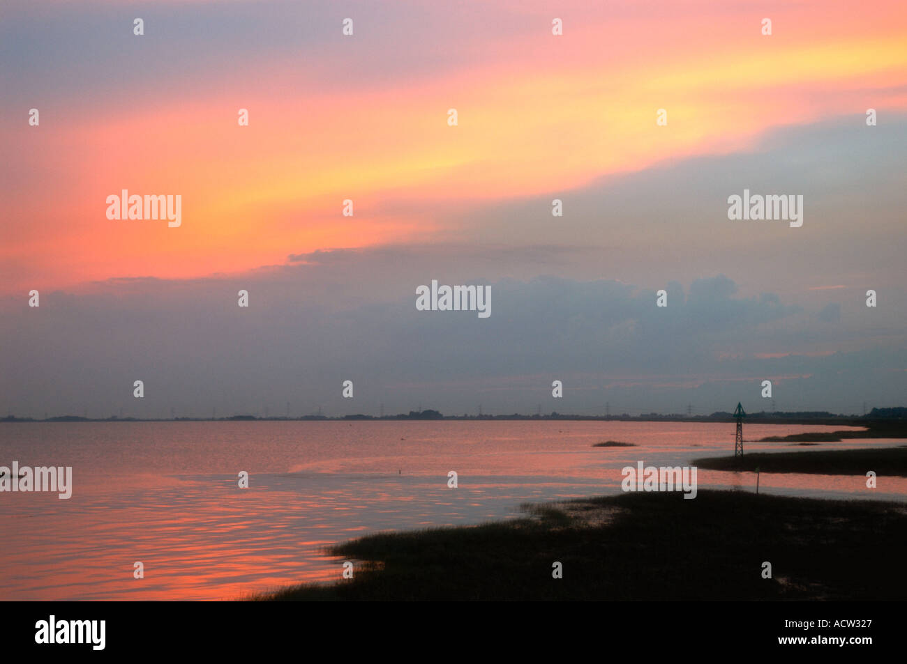 Brough on humber hi-res stock photography and images - Alamy