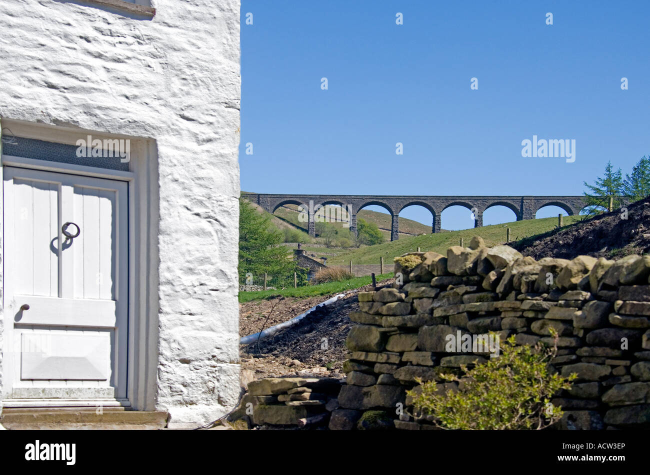 Yorkshire Ingleton viaduct Stock Photo - Alamy