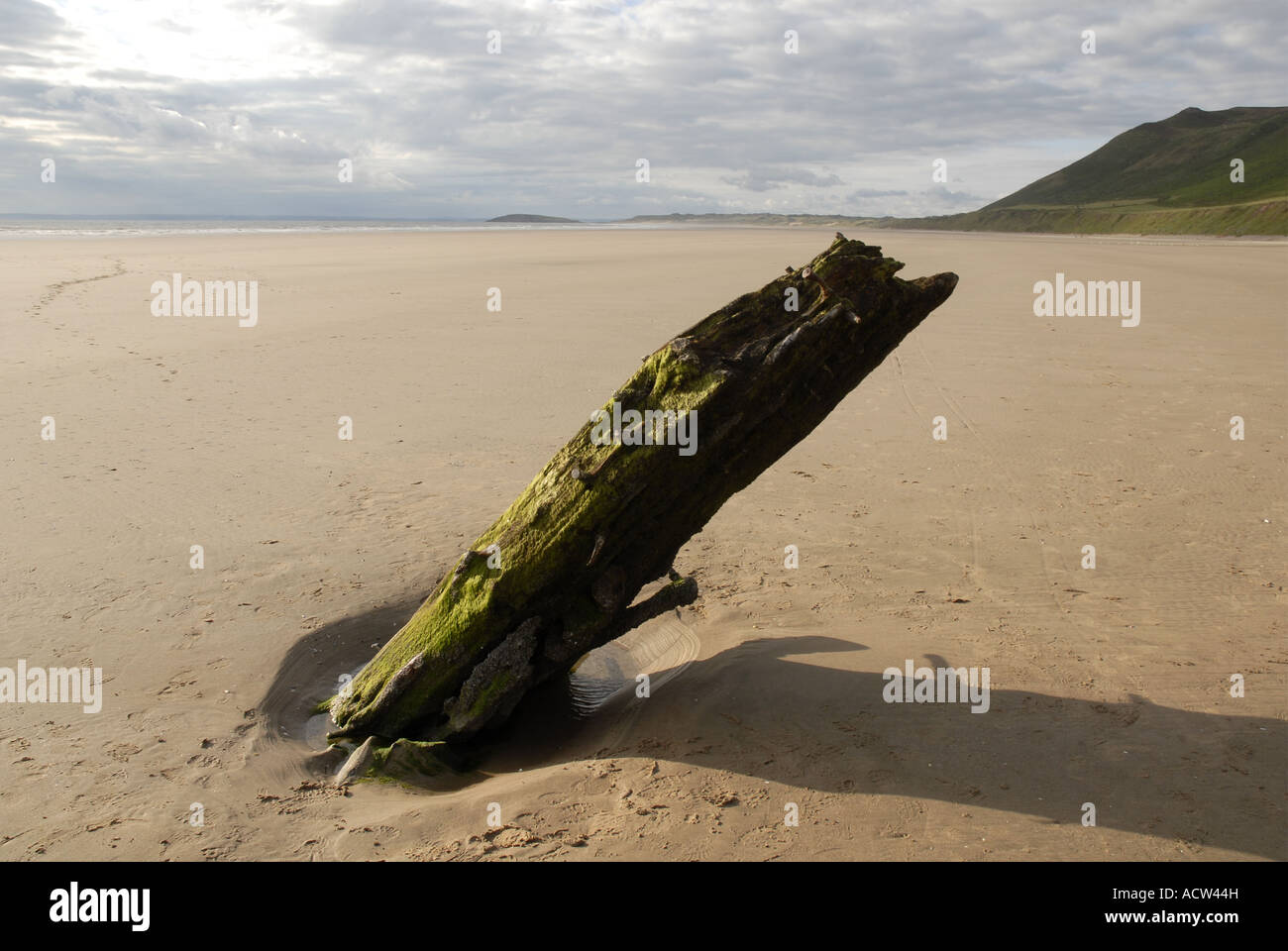 Welsh ship wreck hi-res stock photography and images - Alamy
