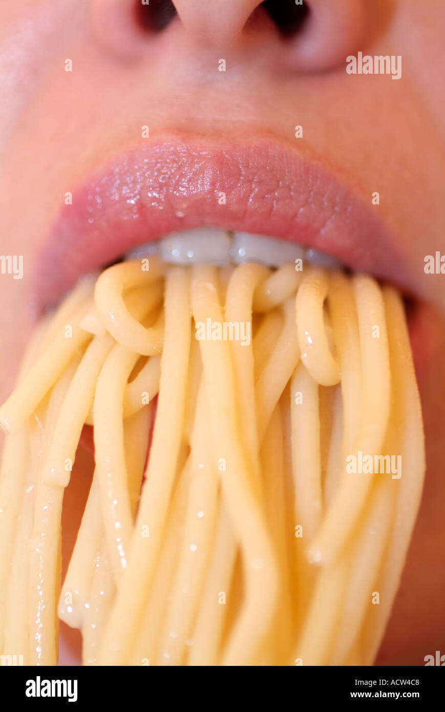Woman spaghetti messy hi-res stock photography and images - Alamy