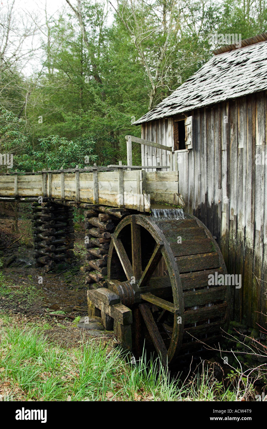 The historic Cable Mill in Cades Cove in The Great Smoky Mountains ...