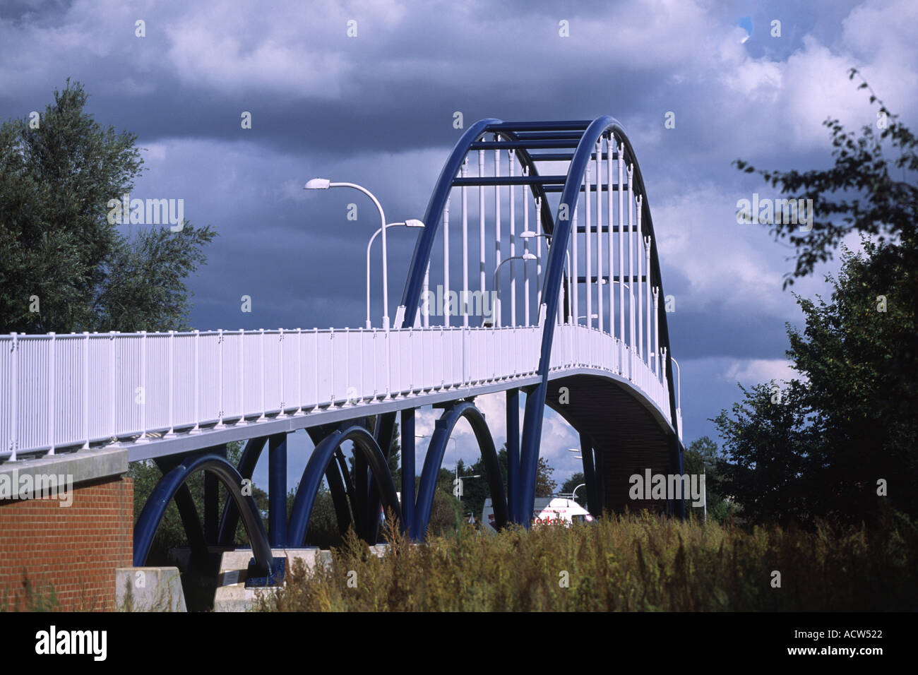 Cambridge pedestrian footbridge hi-res stock photography and images - Alamy