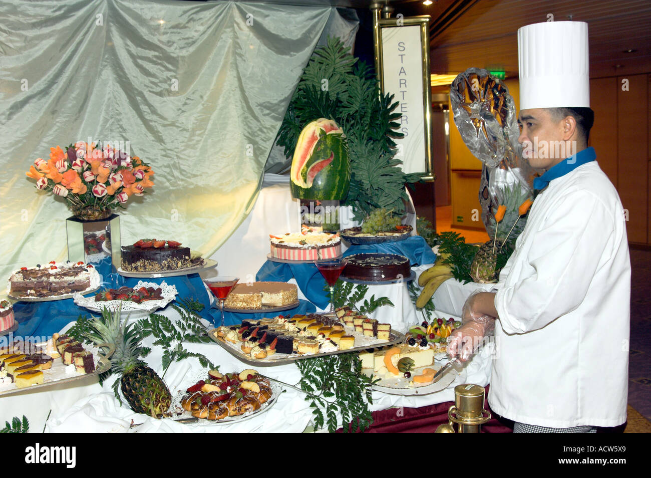 Chefs serving desserts at the Desert Extravaganza on the Holland ...