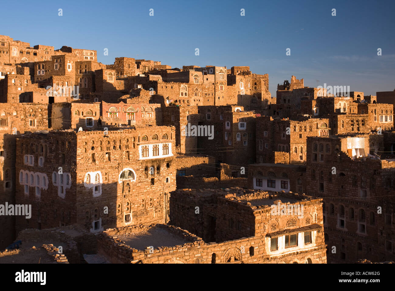 The beautiful architecture of the old city of Thulla at sunrise Yemen ...