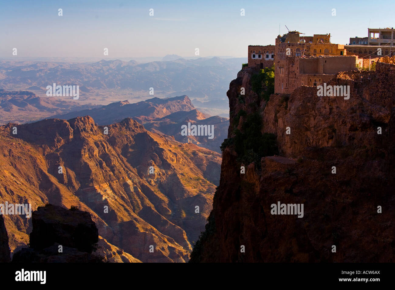 The cliffotop village of Shahara up in the Haraz Mountains Yemen Stock ...