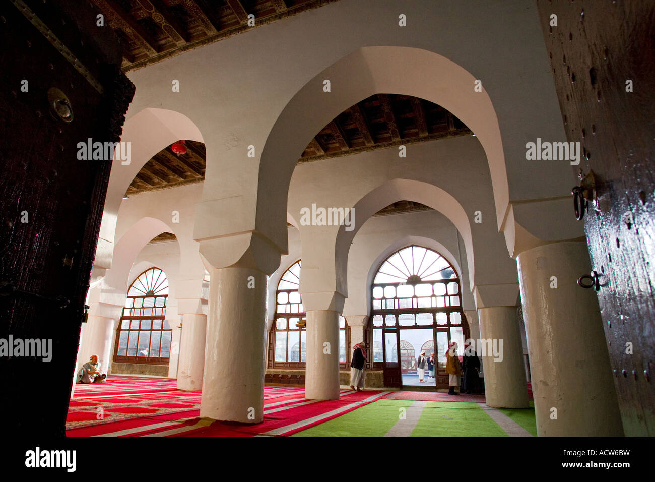 Interior of the Grand Mosque Sanaa Yemen Stock Photo - Alamy