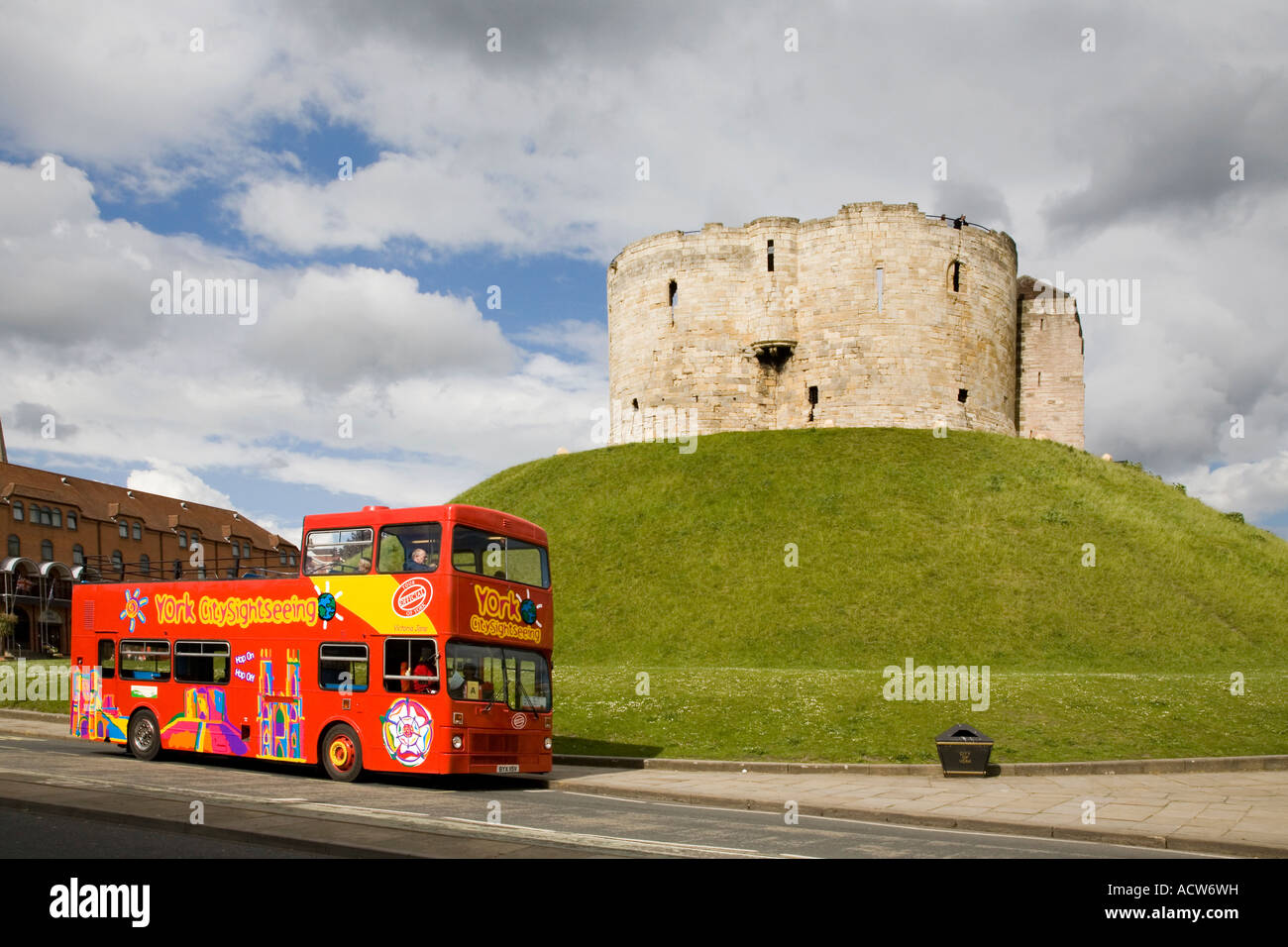 Bus steps hi-res stock photography and images - Alamy