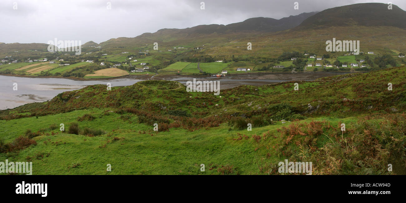 Teelin bay hi-res stock photography and images - Alamy