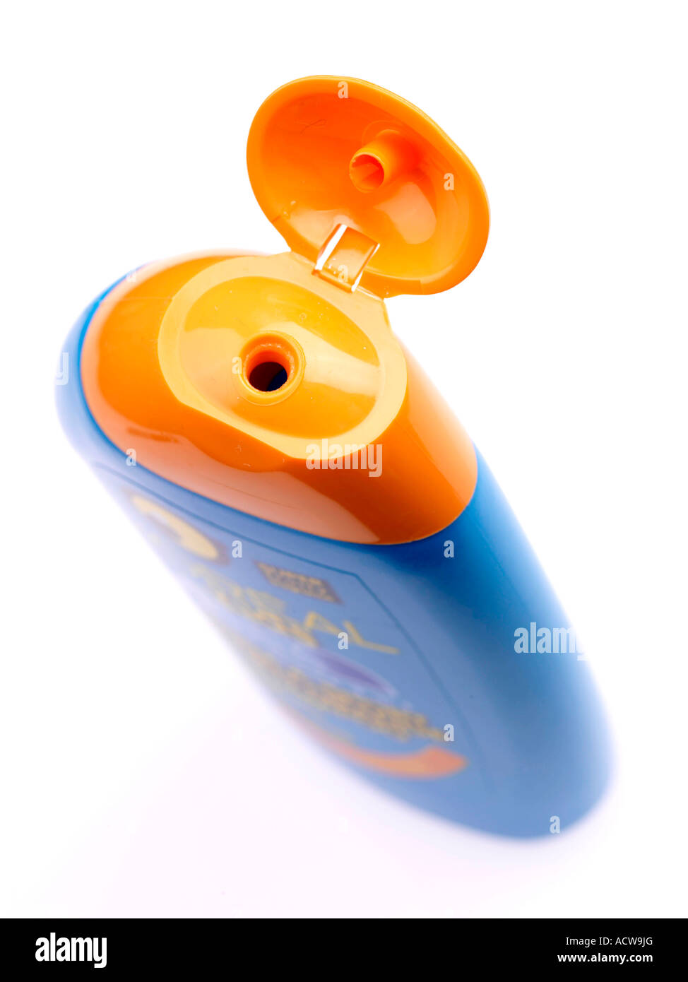 Loreal shampoo hi-res stock photography and images - Alamy