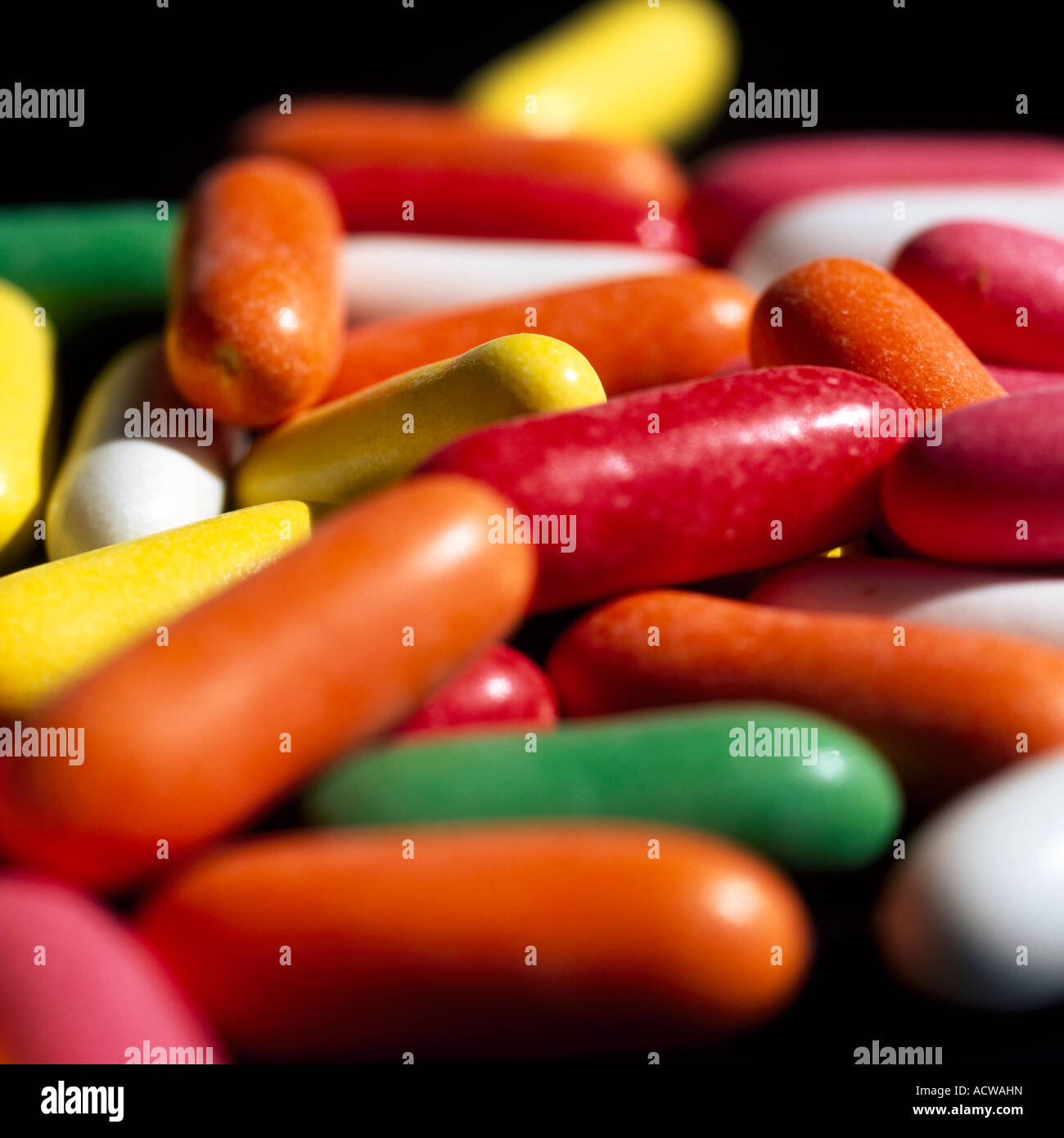 Comfits hi-res stock photography and images - Alamy