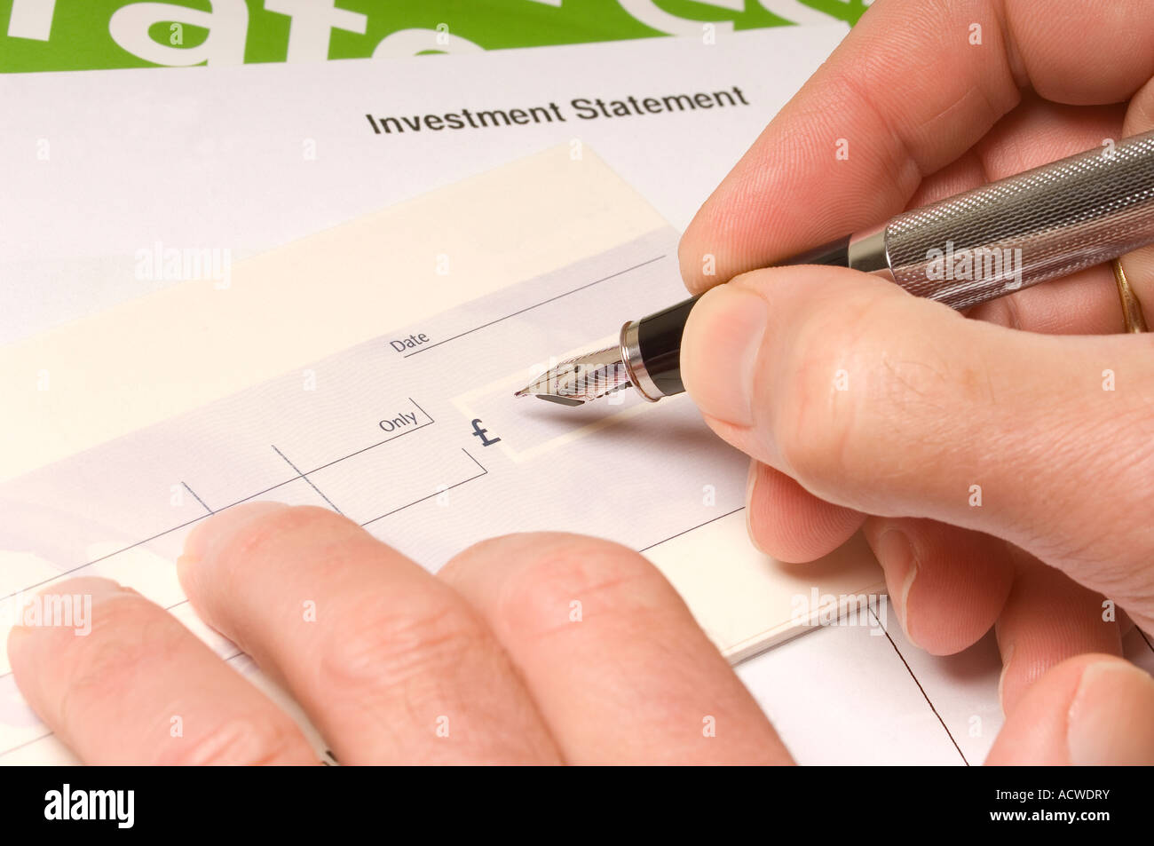 Chequebook england hi-res stock photography and images - Alamy