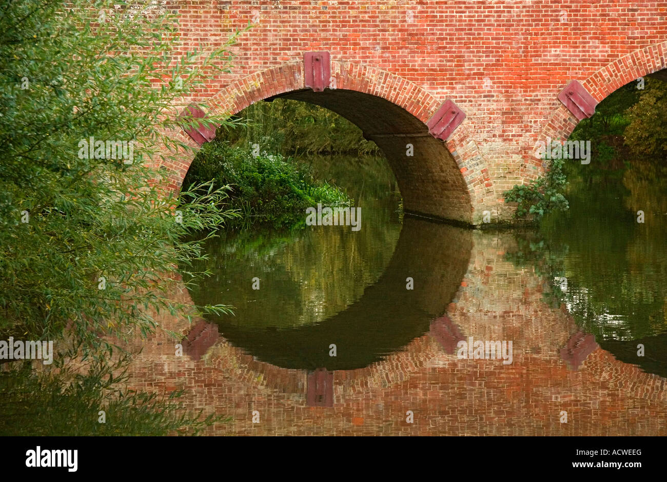 Sonning on thames hi-res stock photography and images - Alamy