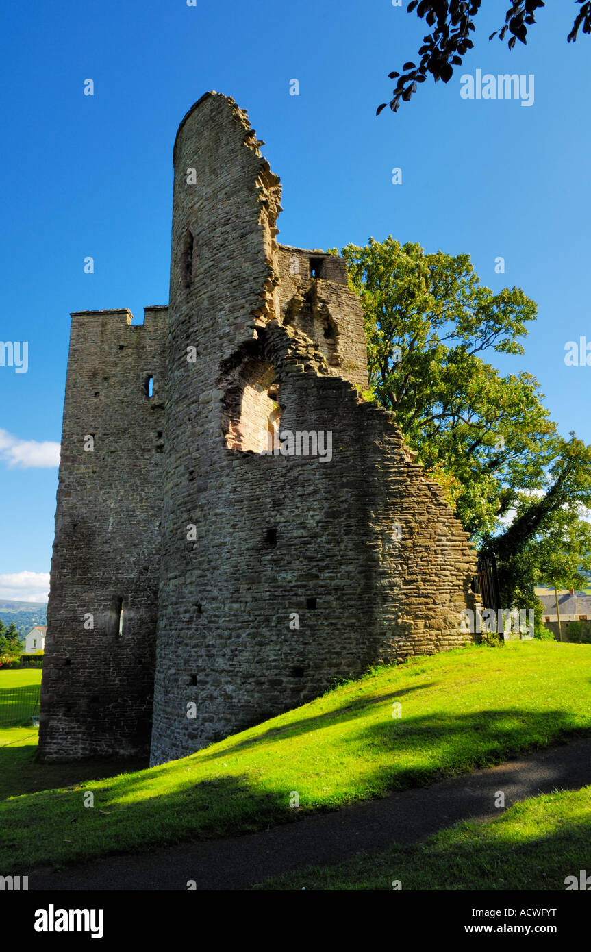 Crickhowell Castle, also known as Alisby's Castle, in the Welsh town of ...