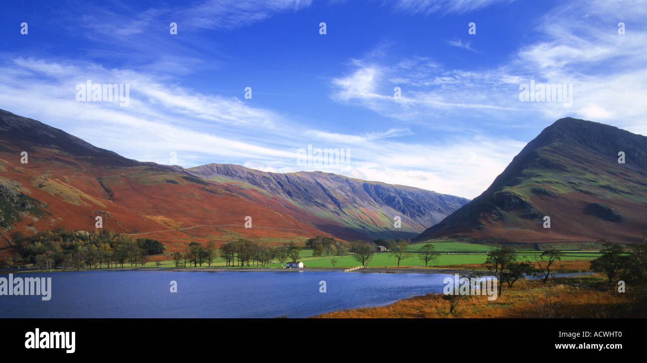 Buttermere Gatesgarth farm, Fleetwith Pike, Cumbria Stock Photo - Alamy