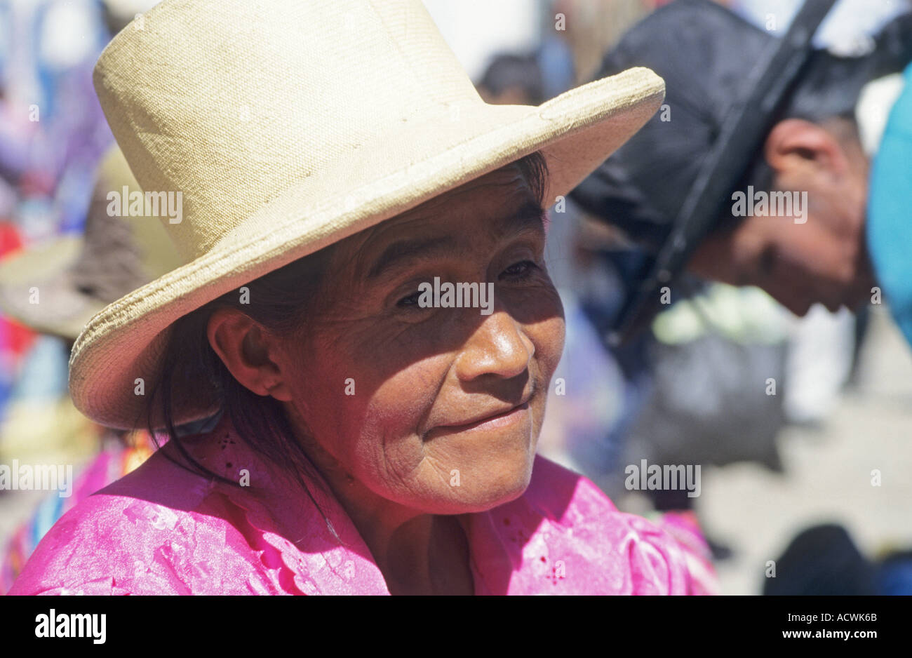 Indianer peru hi-res stock photography and images - Alamy