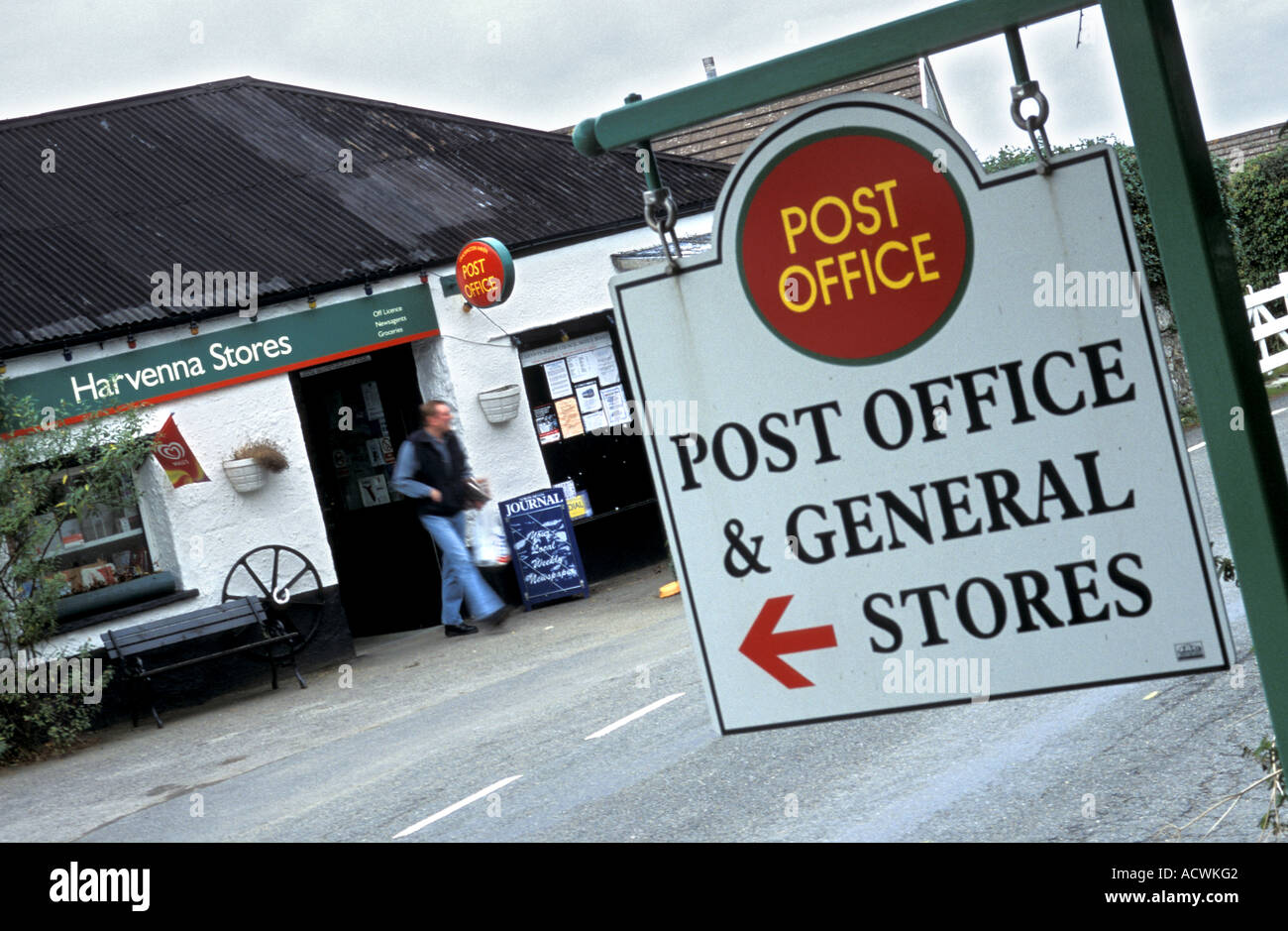 Post office counters hi-res stock photography and images - Alamy