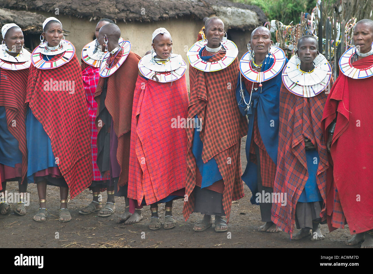 Kenya traditional dances hi-res stock photography and images - Alamy